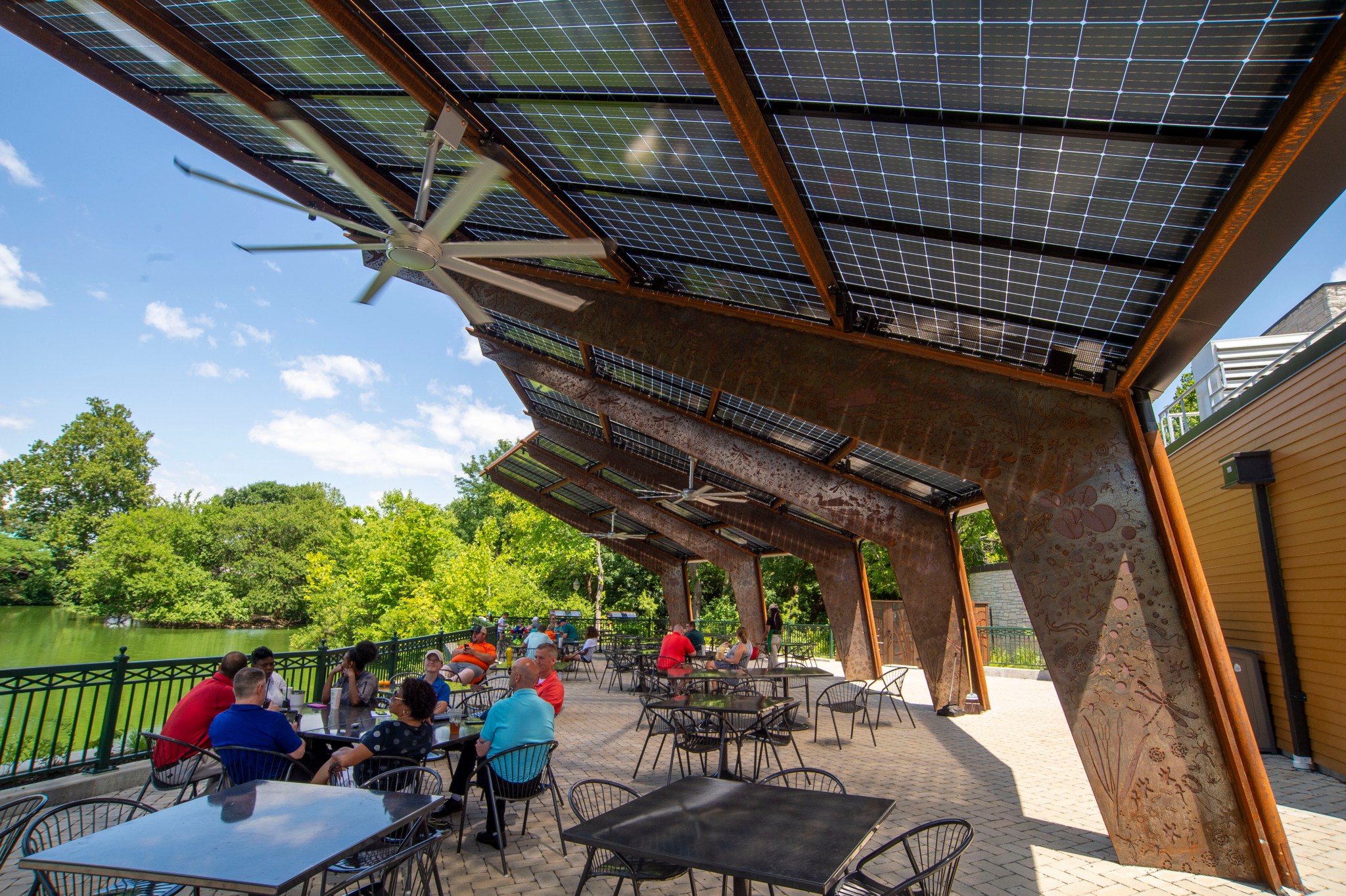 Shade Solar Canopy for Saint Louis Zoo
